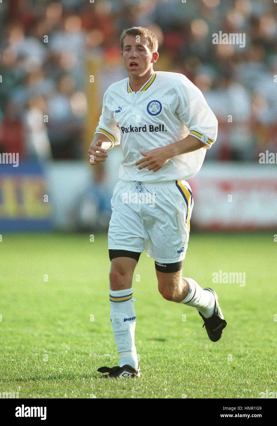 LEE BOWYER LEEDS UTD FC 20 July 1996 Stock Photo - Alamy