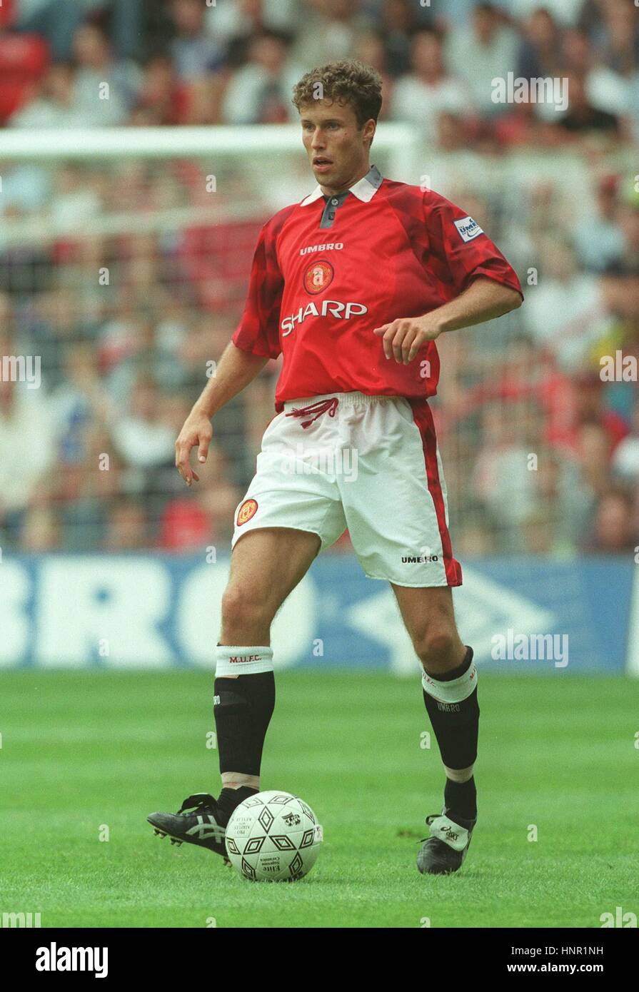 RONNY JOHNSEN MANCHESTER UNITED FC 03 August 1996 Stock Photo - Alamy