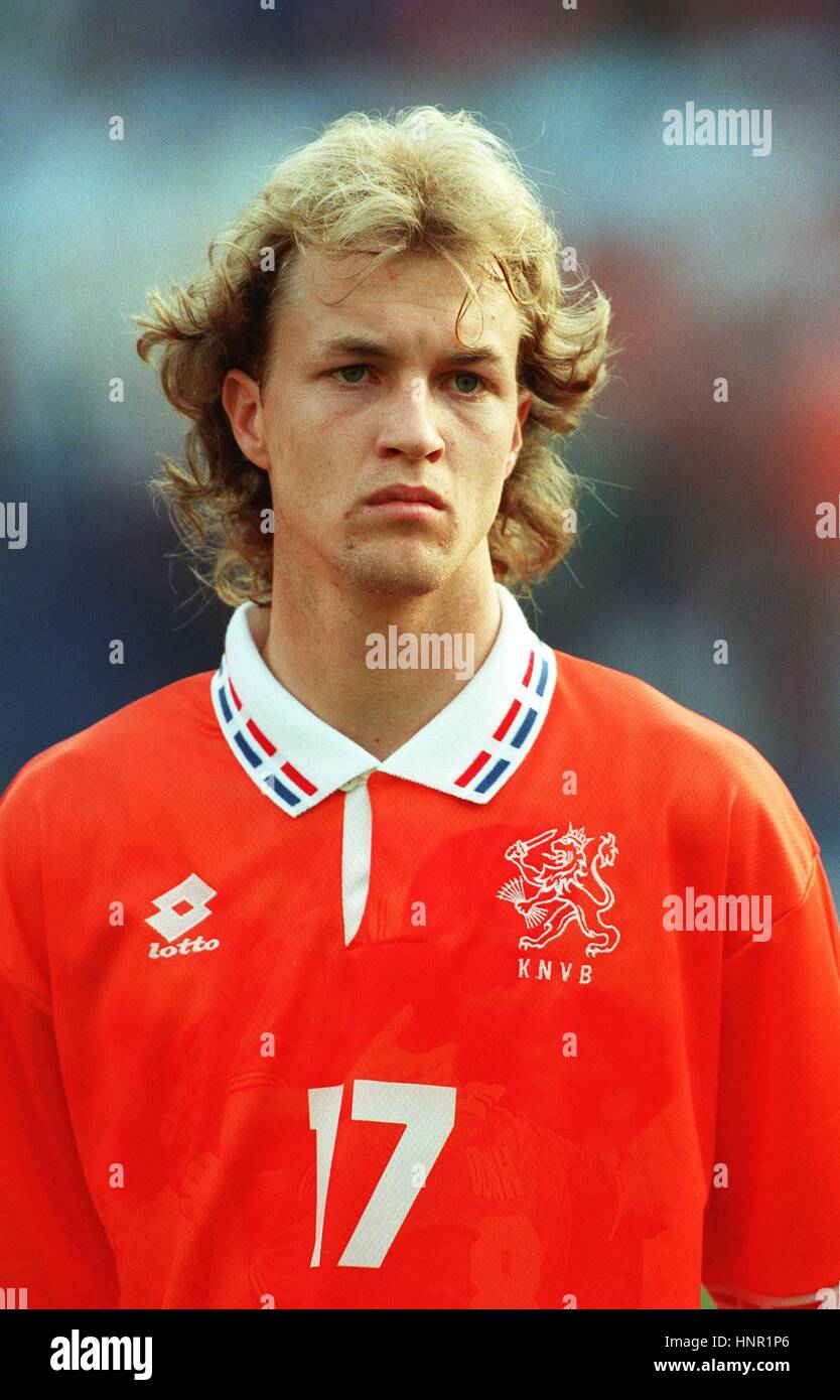 JORDI CRUYFF HOLLAND & MANCHESTER UNITED FC 22 June 1996 Stock Photo ...