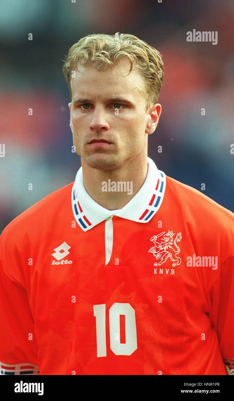 Bergkamp holland 1996 hi-res stock photography and images - Alamy