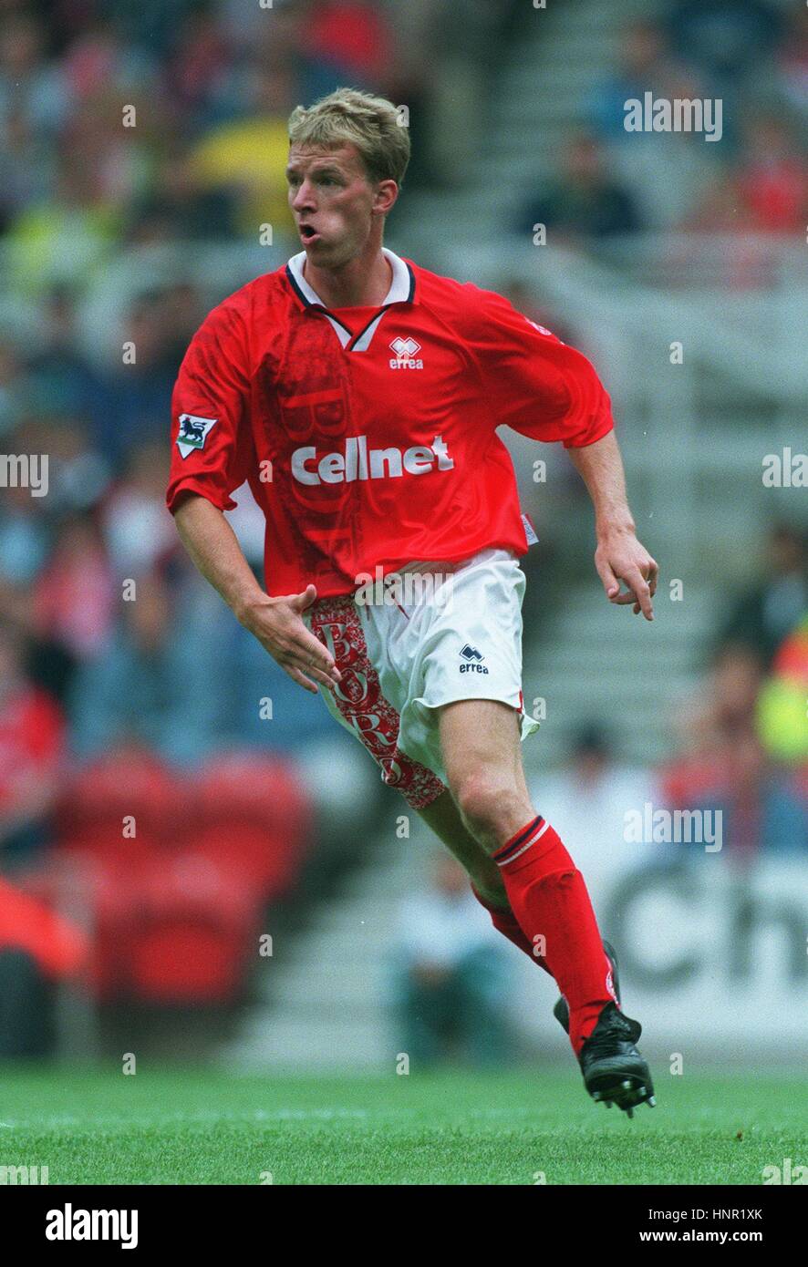 ROBBIE MUSTOE MIDDLESBROUGH FC 12 August 1996 Stock Photo - Alamy