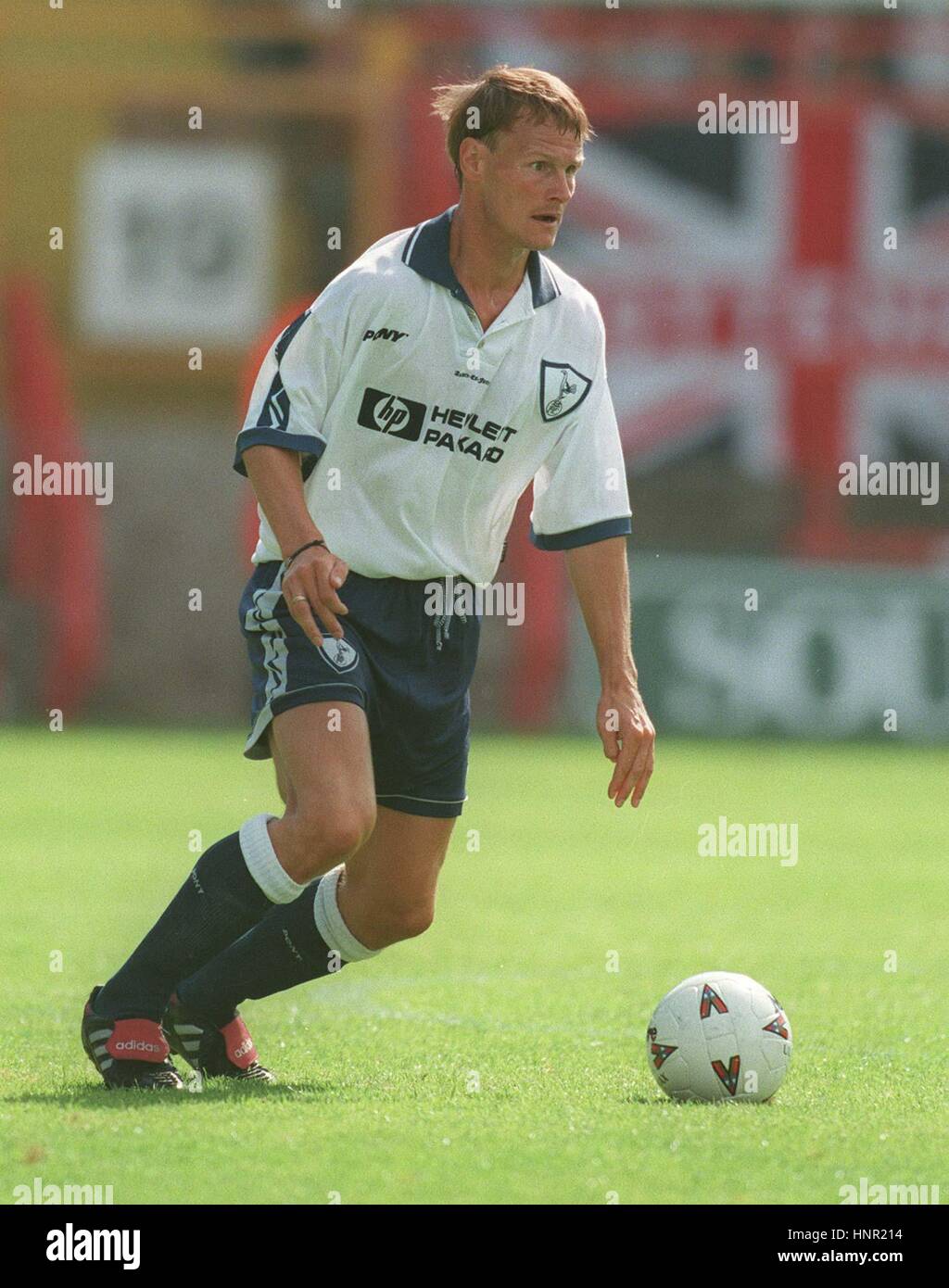 TEDDY SHERINGHAM TOTTENHAM HOTSPUR FC 04 September 1996 Stock Photo - Alamy