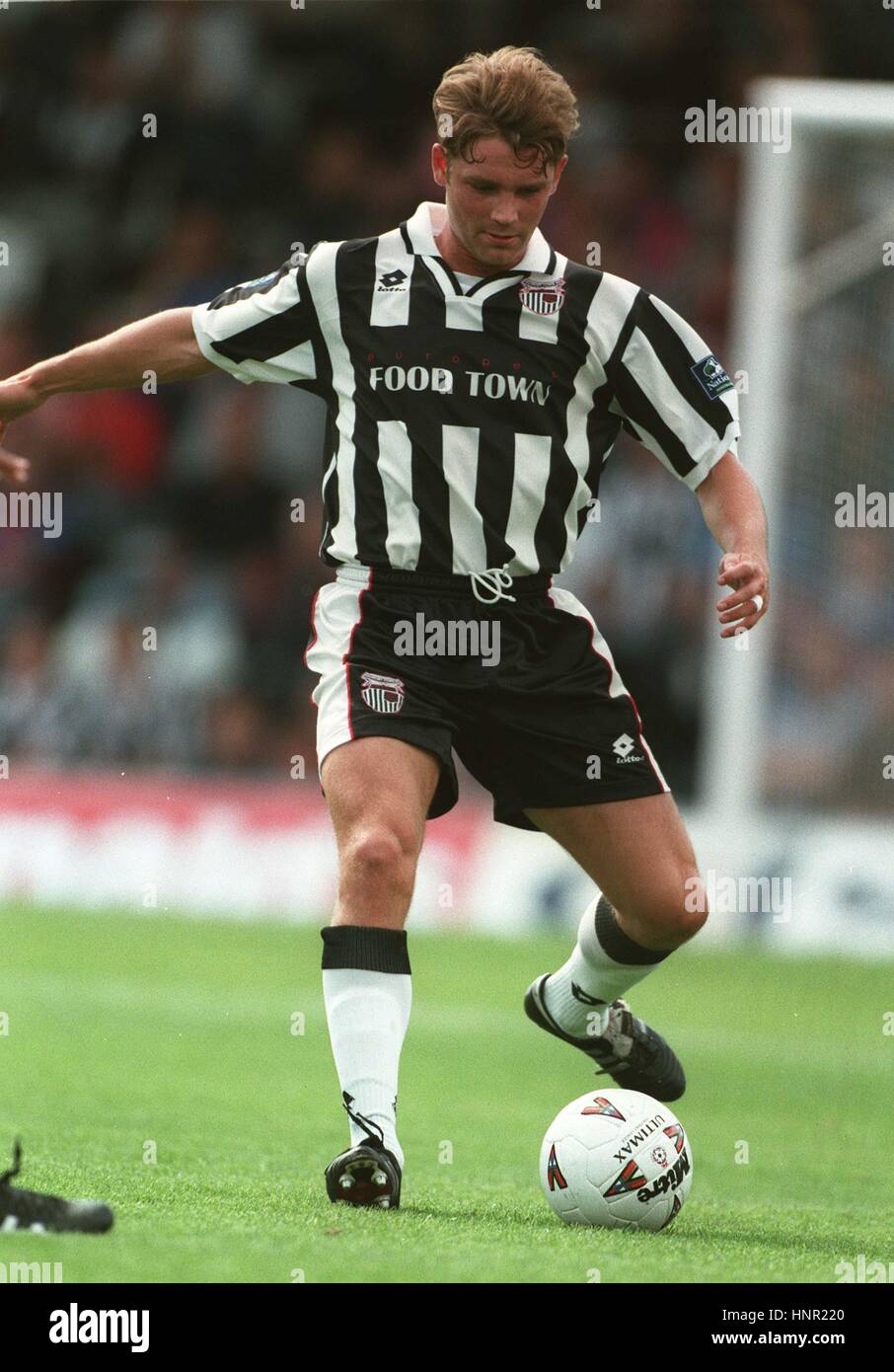 TONY GALLIMORE GRIMSBY TOWN FC 14 August 1996 Stock Photo - Alamy