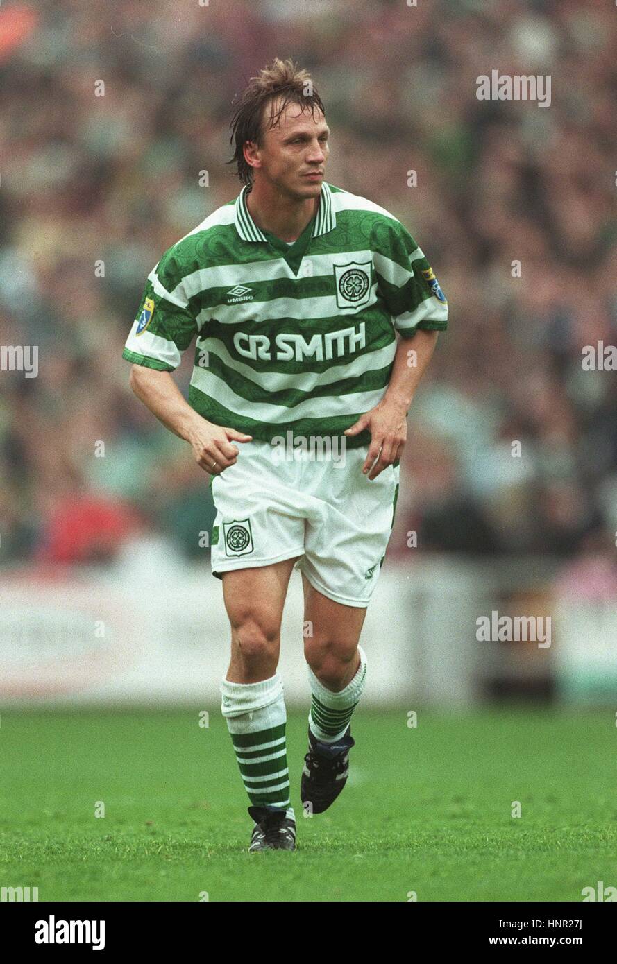 ANDREAS THOM GLASGOW CELTIC FC 29 August 1996 Stock Photo - Alamy