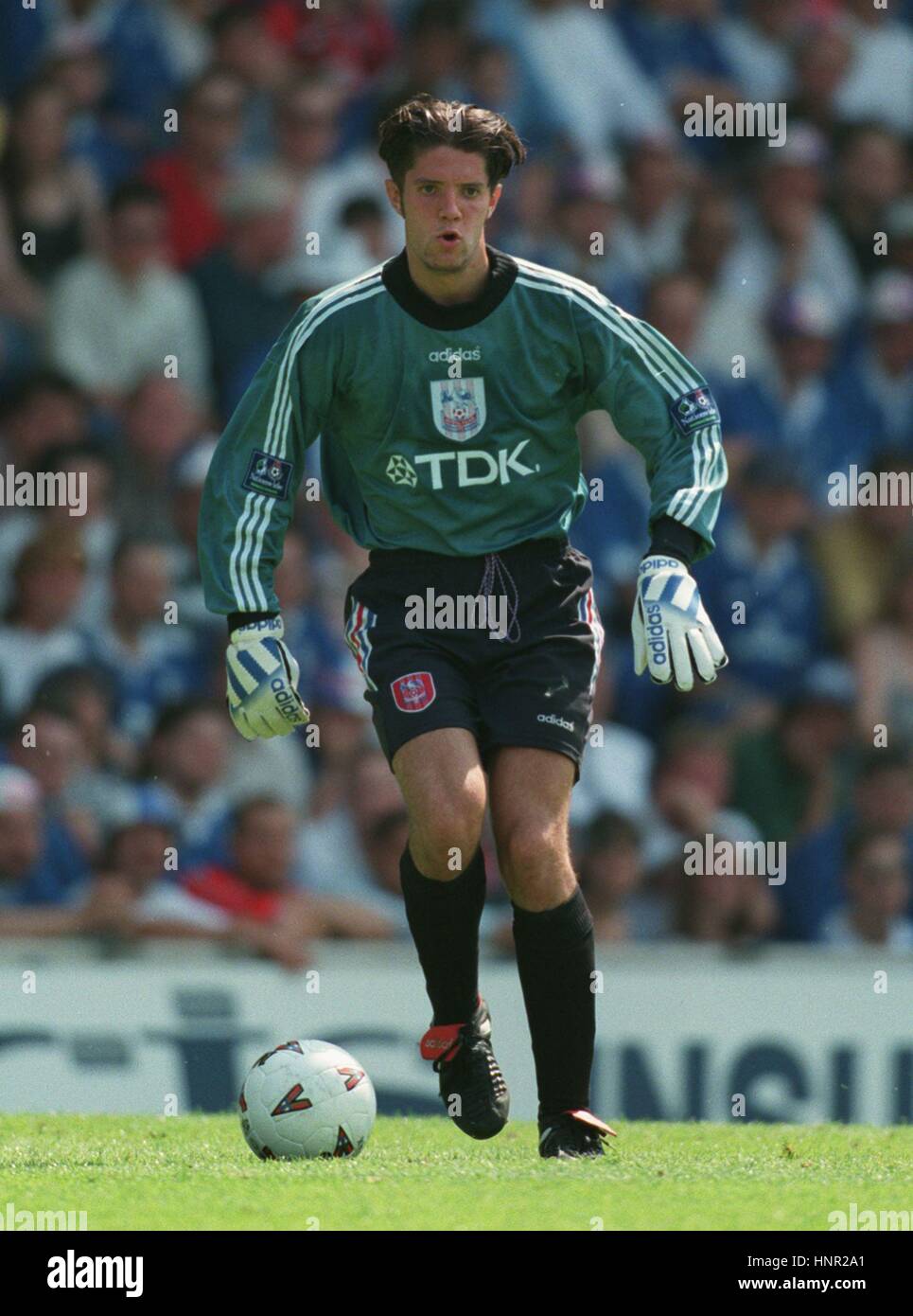 CHRIS DAY CRYSTAL PALACE FC 16 September 1996 Stock Photo - Alamy