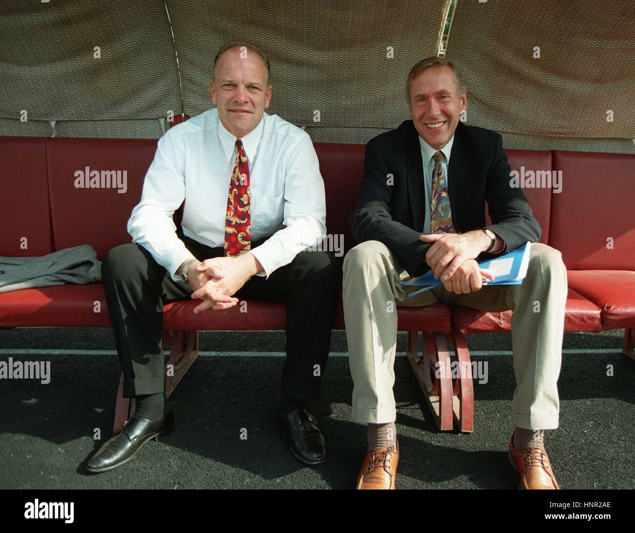 Commentary hi-res stock photography and images - Alamy