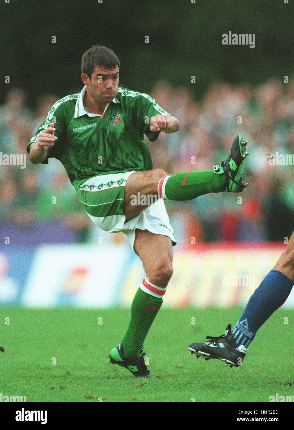 JEFF KENNA EIRE & BLACKBURN ROVERS FC 19 September 1996 Stock Photo - Alamy