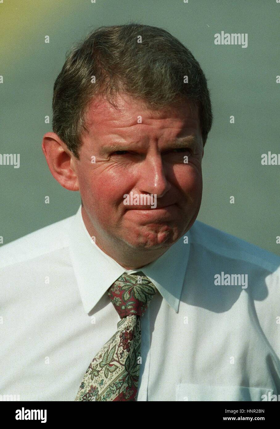 JOHN MOTSON FOOTBALL COMMENTATOR 03 September 1996 Stock Photo - Alamy