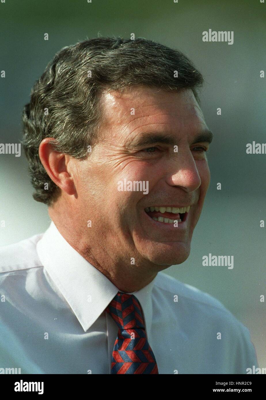 Trevor brooking hi-res stock photography and images - Alamy