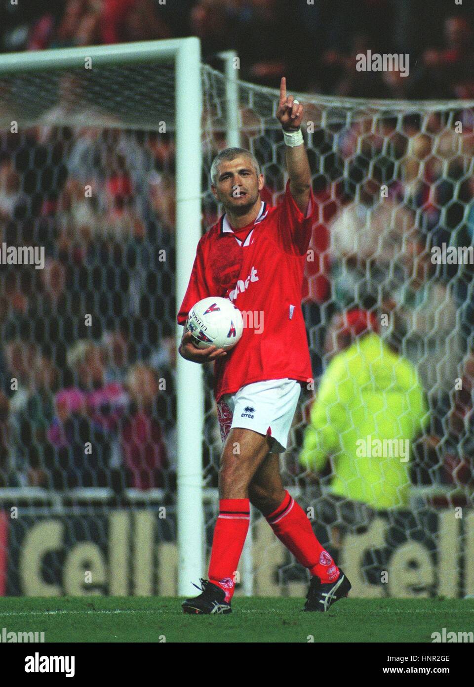 RAVANELLI SCORES HIS 4TH GOAL MIDDLESBROUGH V HEREFORD 19 September ...