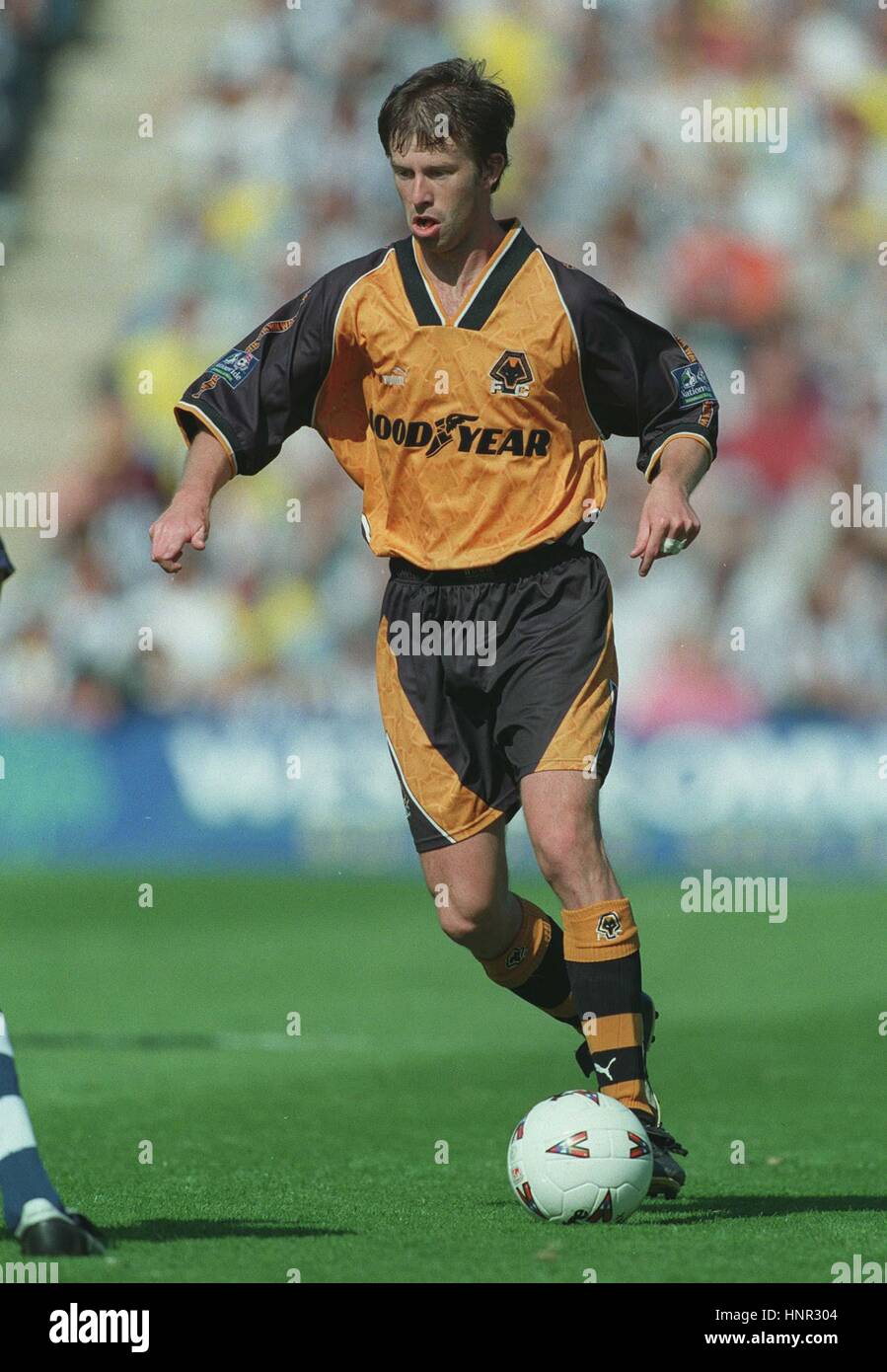 STEVE FROGGATT WOLVERHAMPTON WANDERERS FC 15 October 1996 Stock Photo ...