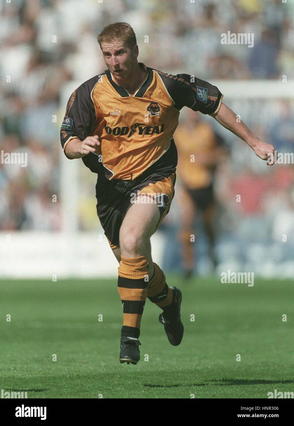 IWAN ROBERTS WOLVERHAMPTON WANDERERS FC 15 October 1996 Stock Photo - Alamy