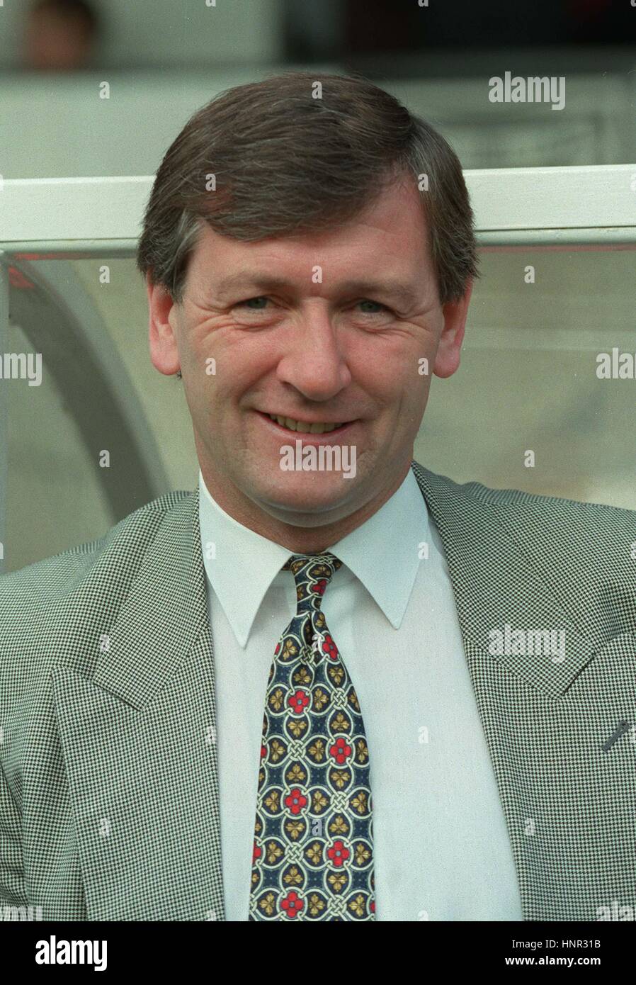 BRUCE RIOCH ASSISTANT MANAGER QPR 09 October 1996 Stock Photo - Alamy