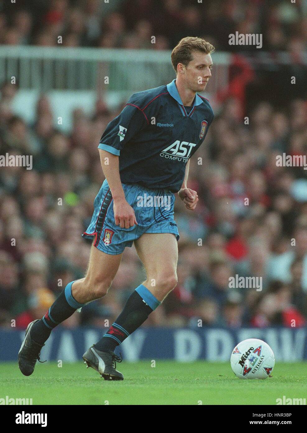 CARL TILER ASTON VILLA FC 28 October 1996 Stock Photo - Alamy
