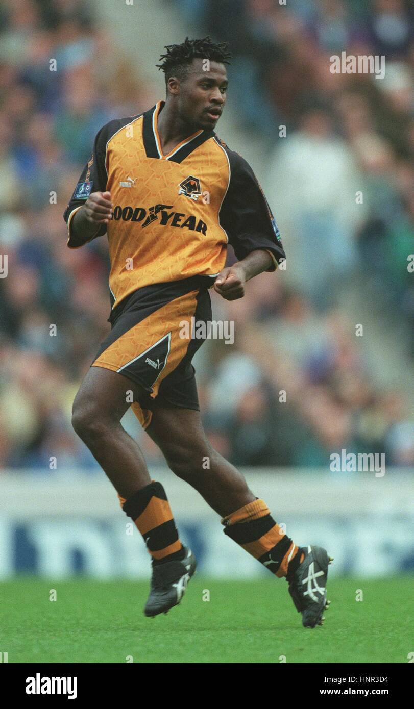 DENNIS PEARCE WOLVERHAMPTON WANDERERS FC 28 October 1996 Stock Photo ...