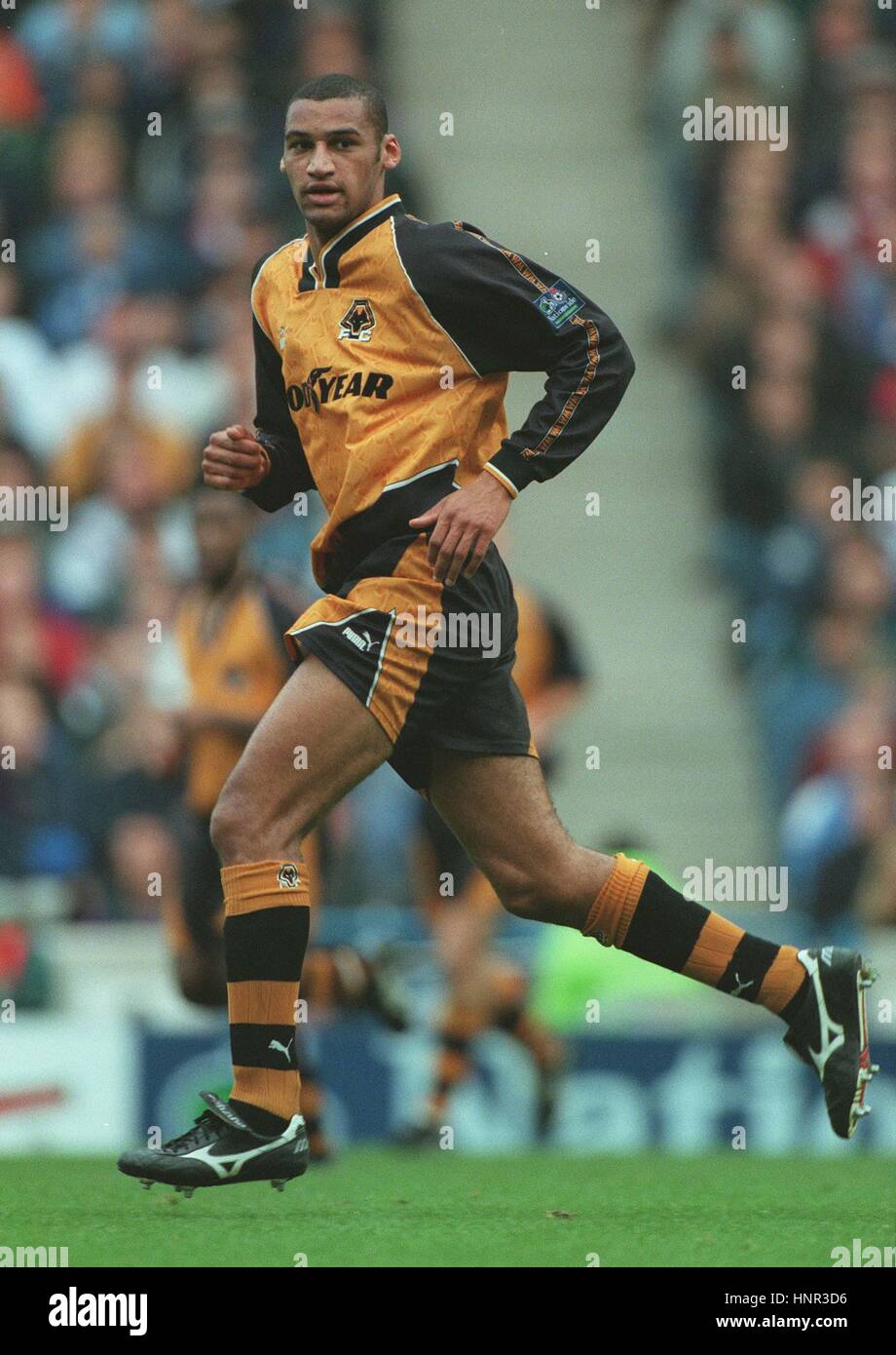 DEAN RICHARDS WOLVERHAMPTON WANDERERS FC 28 October 1996 Stock Photo ...