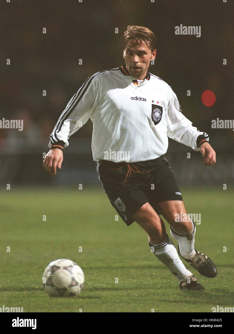 THOMAS HASSLER GERMANY & KARLSRUHER FC 12 November 1996 Stock Photo - Alamy