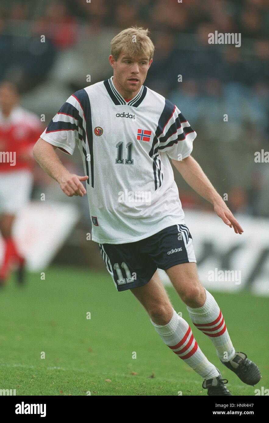 EGIL OSTENSTAD NORWAY & SOUTHAMPTON FC 19 November 1996 Stock Photo - Alamy