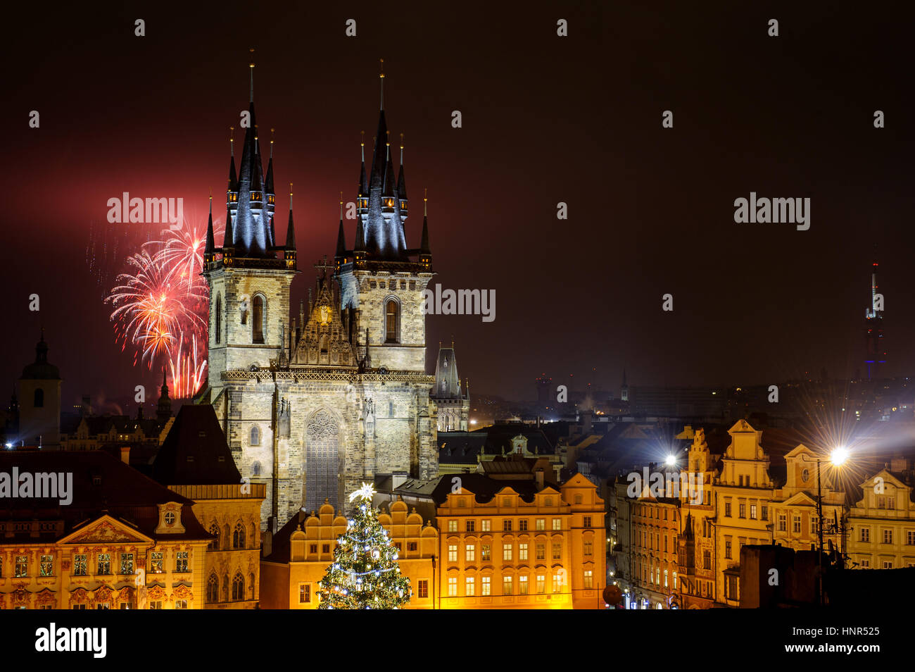 Fireworks before explosion hi-res stock photography and images - Alamy