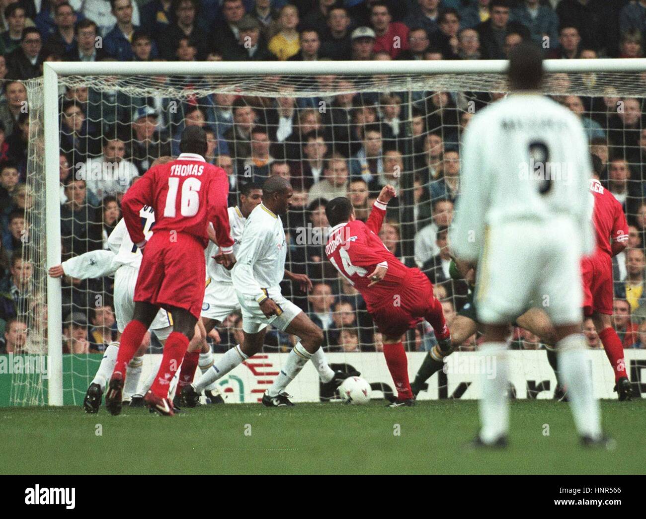 Leeds v liverpool hi-res stock photography and images - Alamy