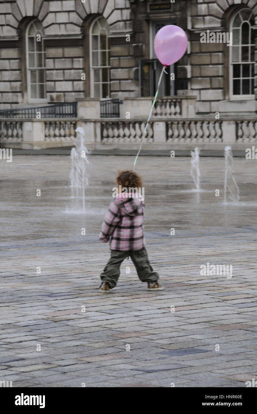 Courtyard play hi-res stock photography and images - Alamy