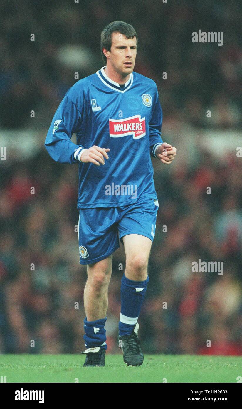 STEVE CLARIDGE LEICESTER CITY FC 02 December 1996 Stock Photo - Alamy