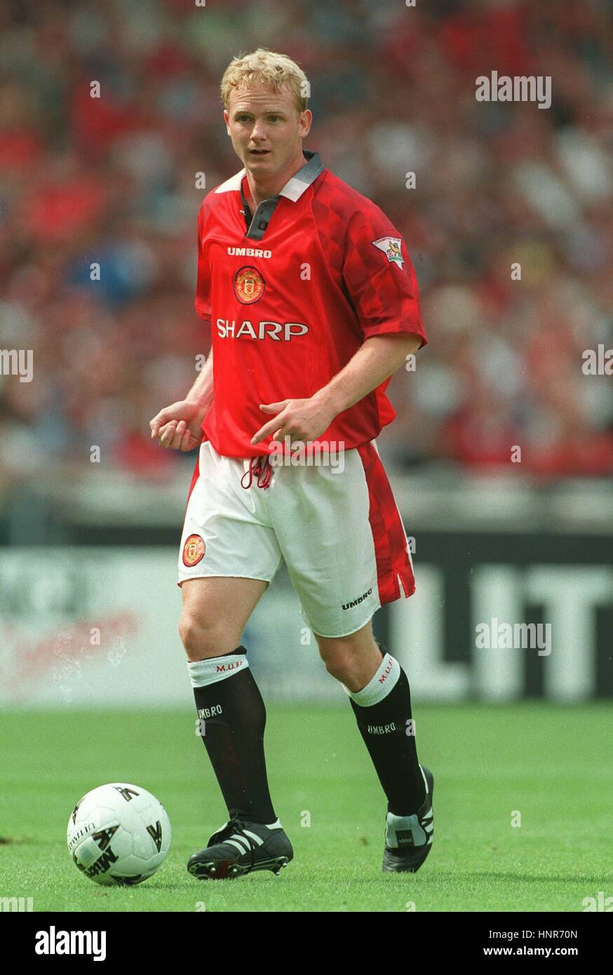 DAVID MAY MANCHESTER UNITED FC 02 August 1996 Stock Photo - Alamy