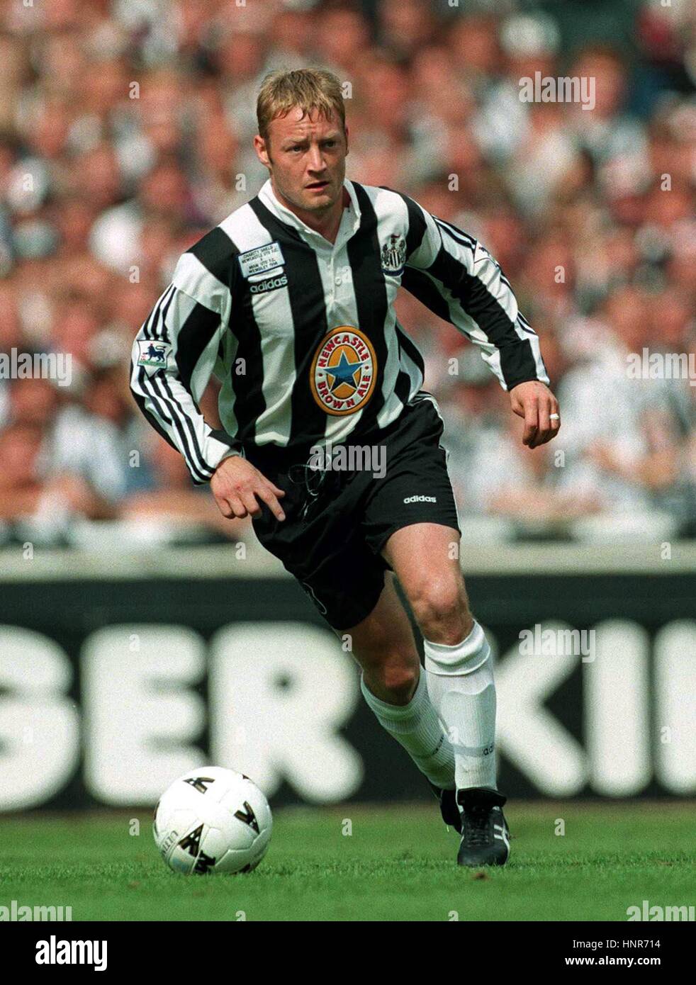 David batty 1996 hi-res stock photography and images - Alamy