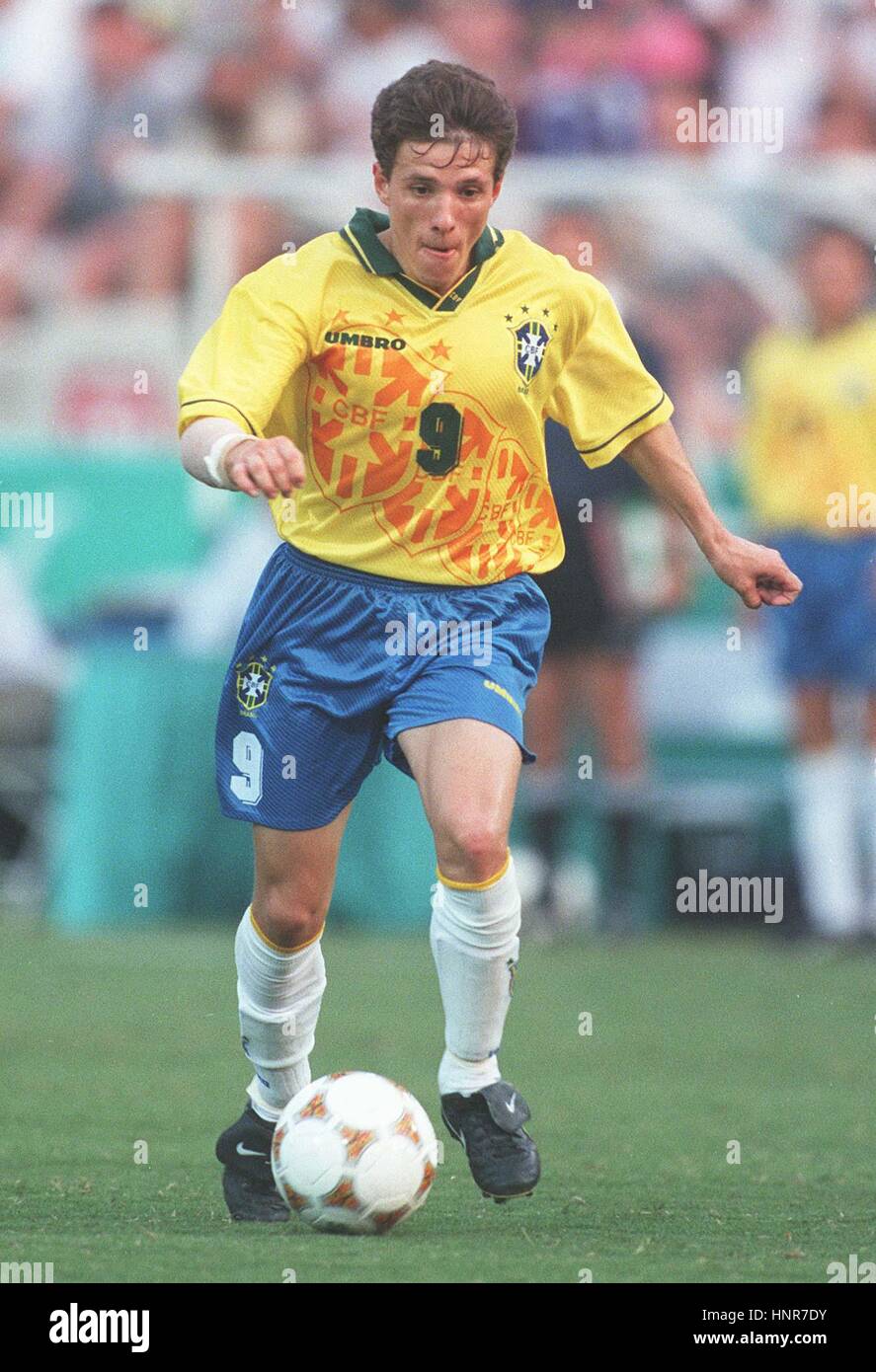 JUNINHO BRAZIL & MIDDLESBROUGH FC 27 November 1996 Stock Photo - Alamy