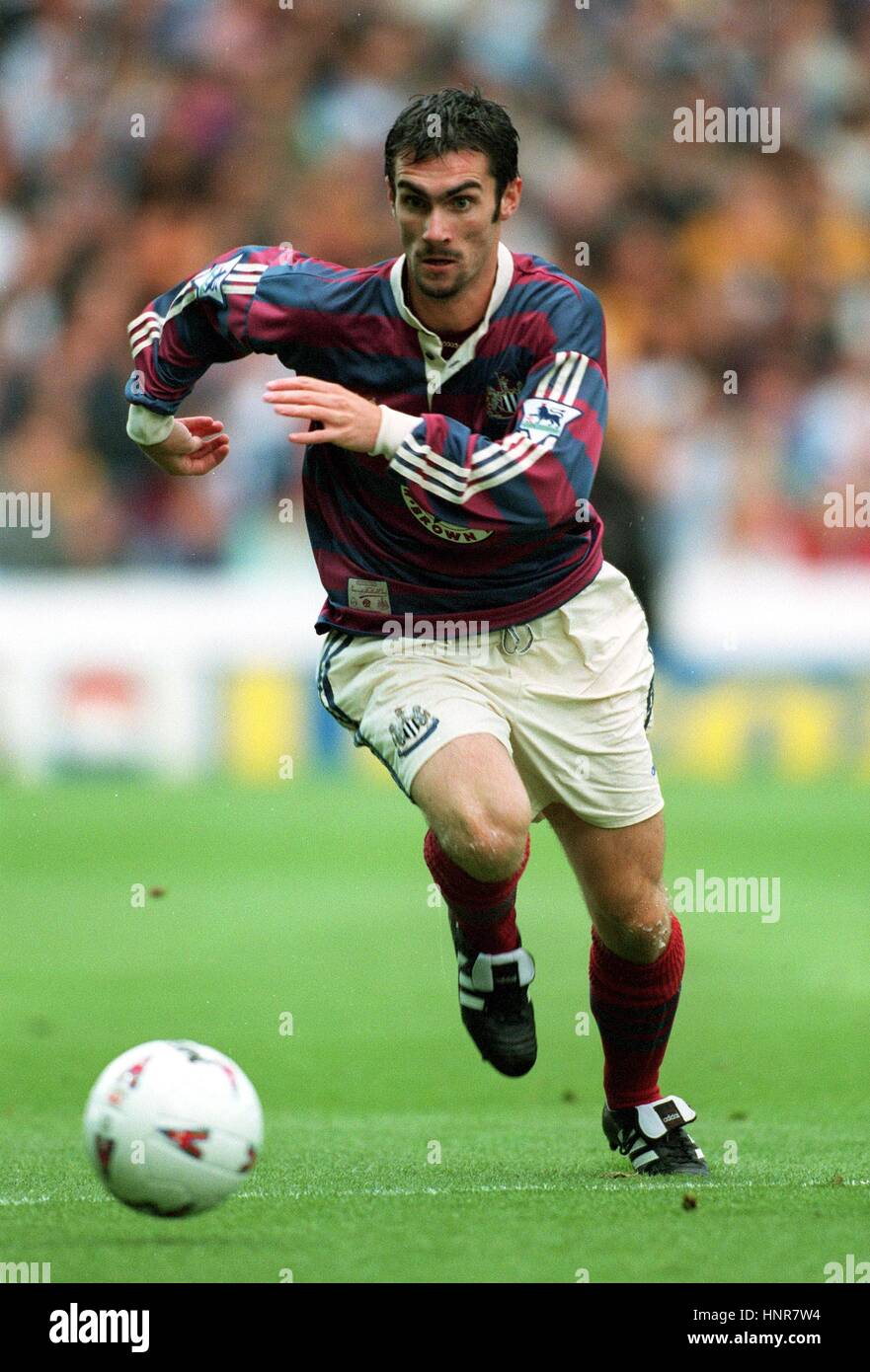 KEITH GILLESPIE NEWCASTLE UNITED FC 04 January 1996 Stock Photo - Alamy