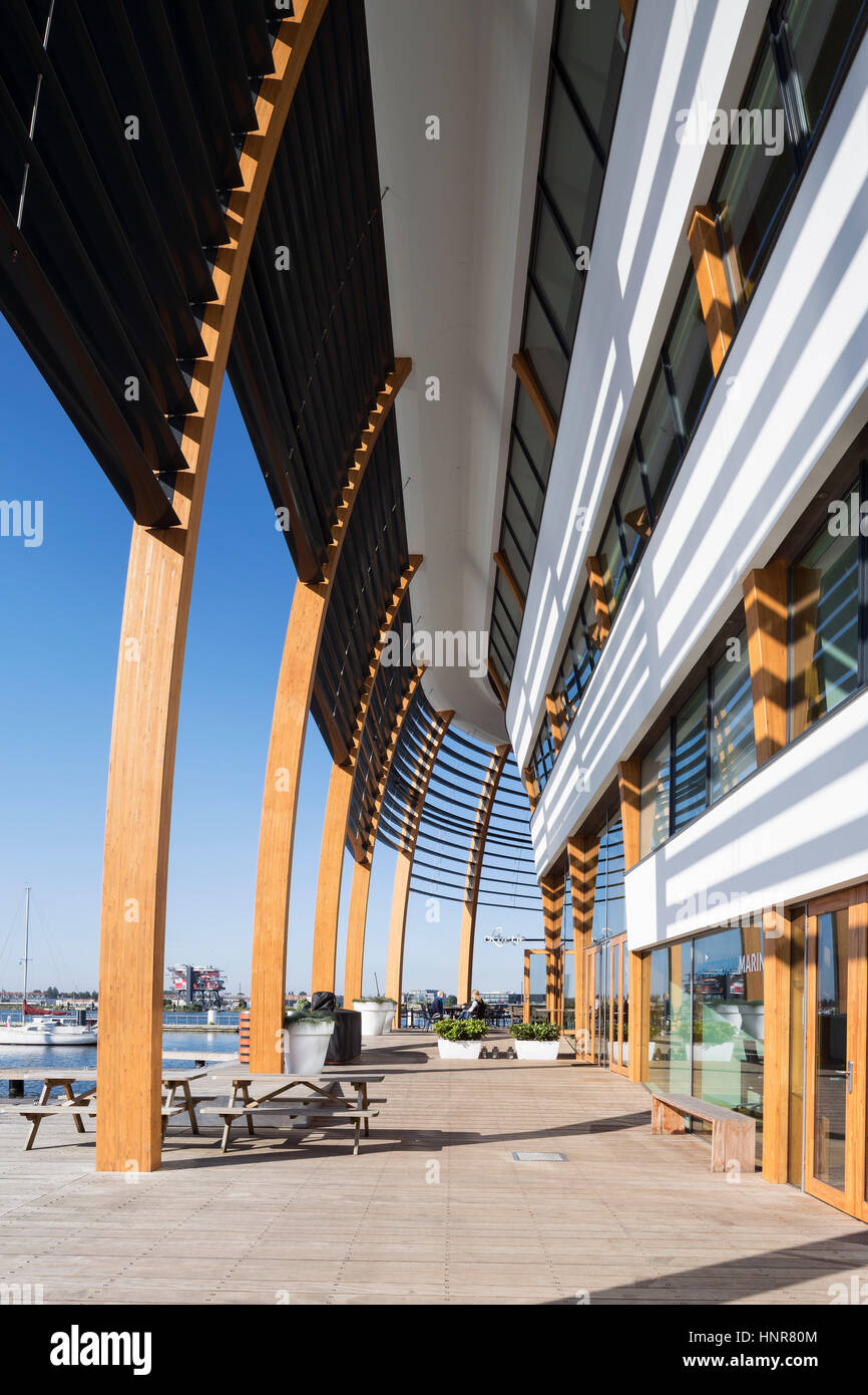 Full marina on canal hi-res stock photography and images - Alamy