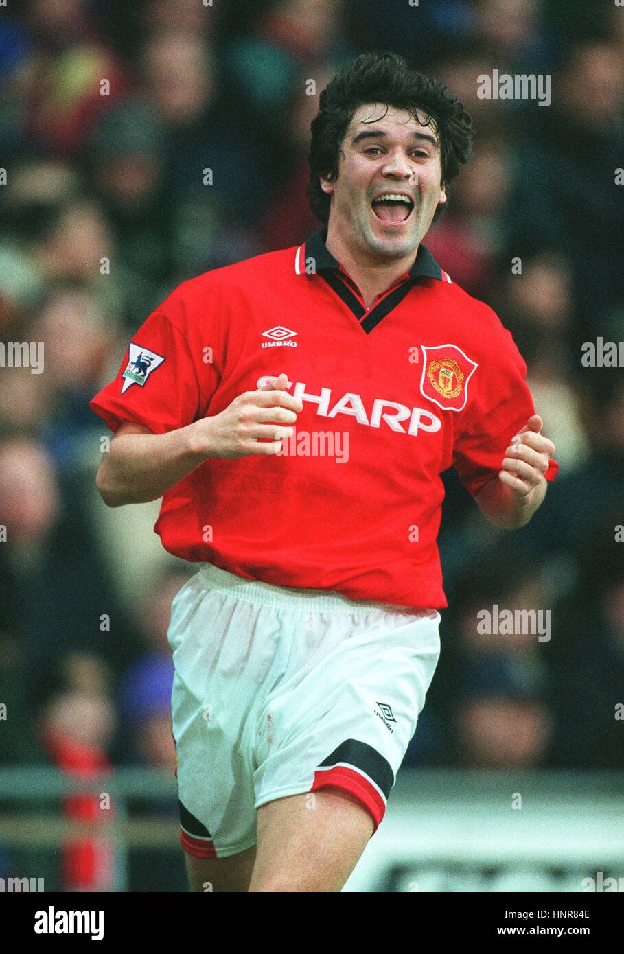ROY KEANE MANCHESTER UNITED FC 21 February 1996 Stock Photo - Alamy