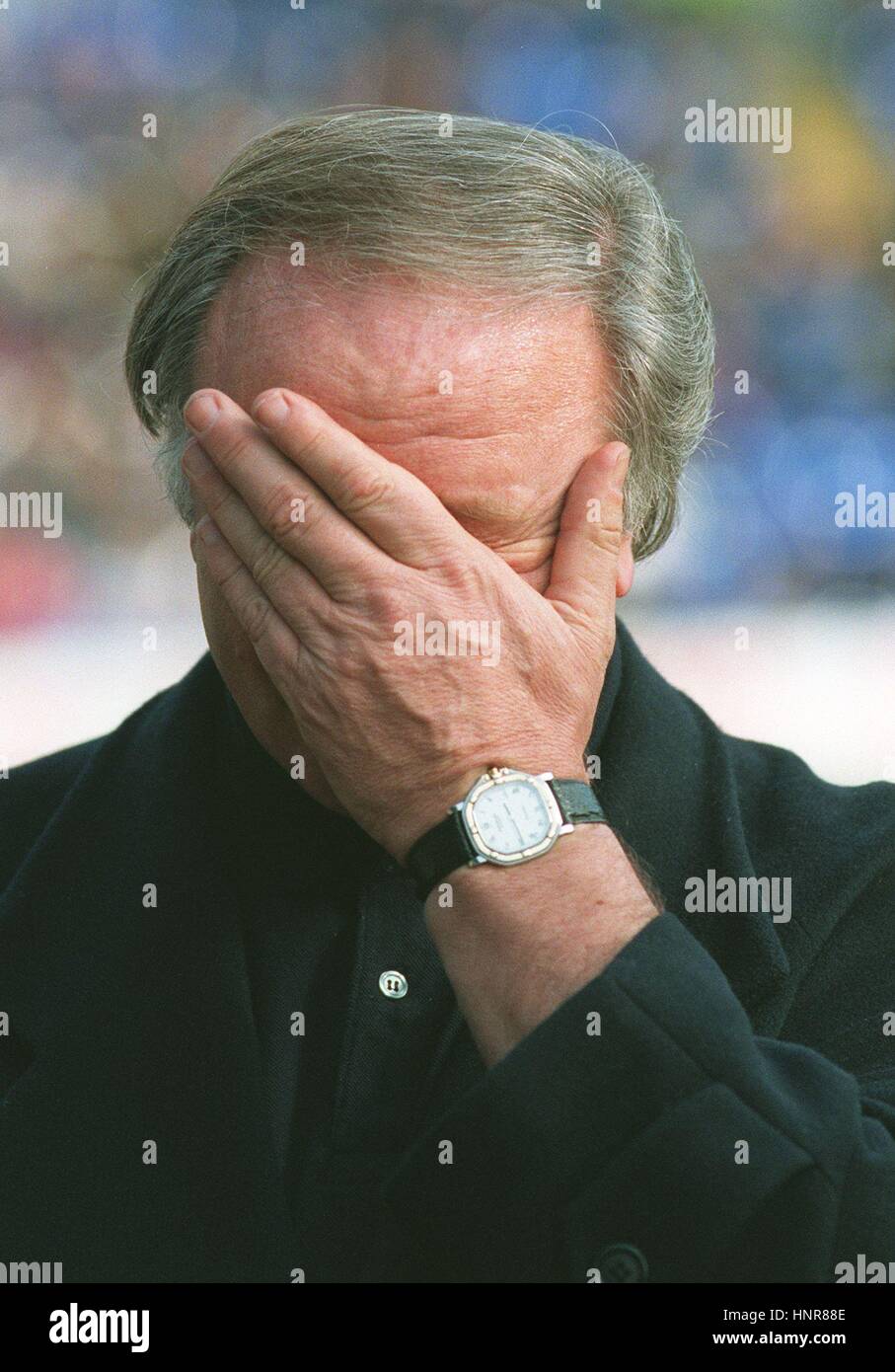 Ron atkinson hi-res stock photography and images - Alamy