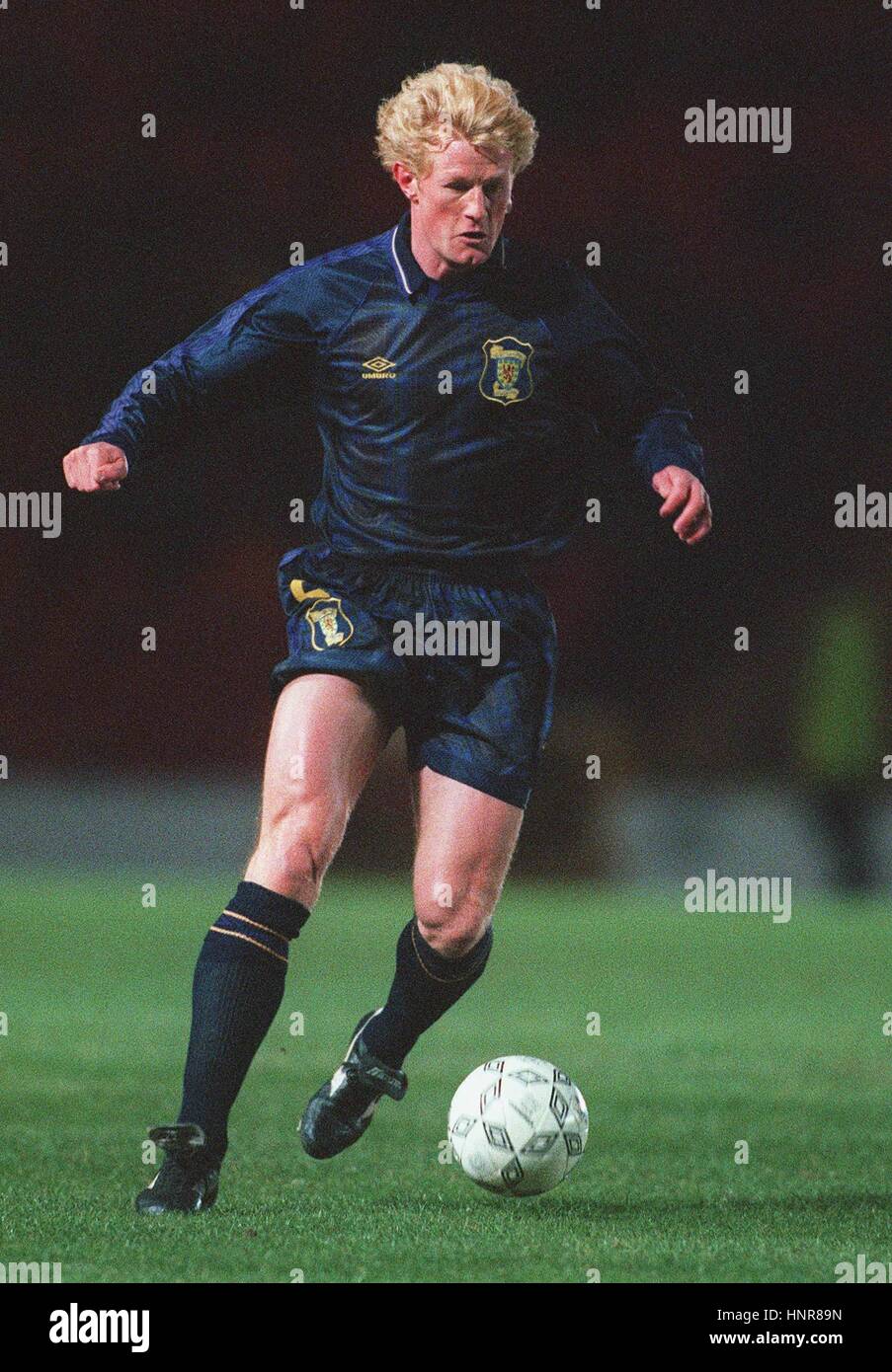COLIN HENDRY SCOTLAND & BLACKBURN ROVERS FC 28 March 1996 Stock Photo ...