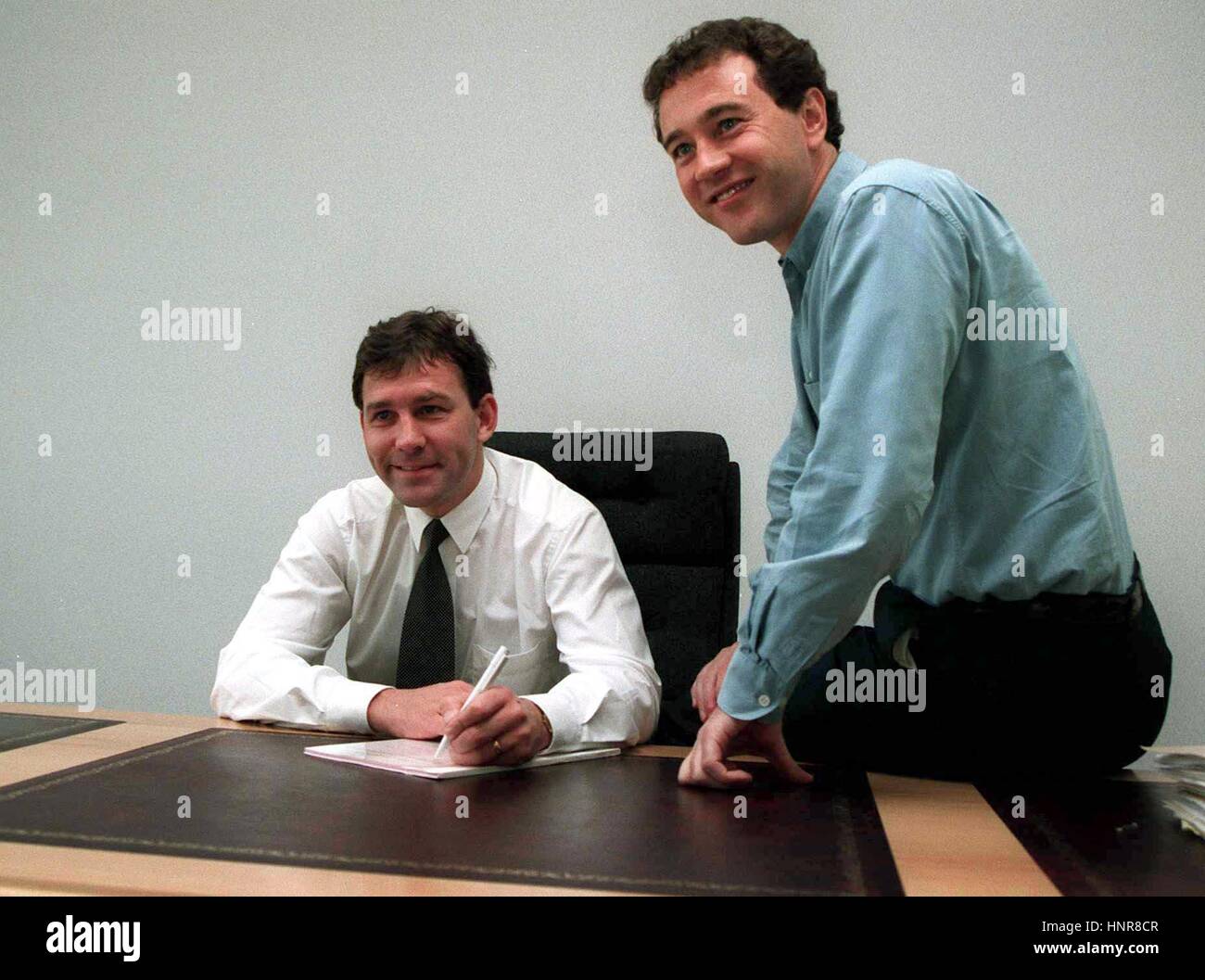 BRYAN ROBSON & STEVE GIBSON MIDDLESBROUGH FC 25 April 1996 Stock Photo ...