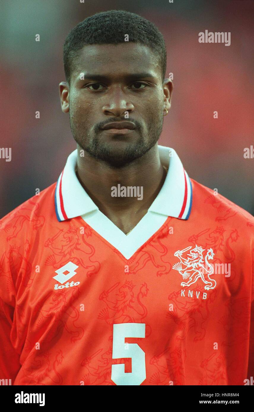 WINSTON BOGARDE HOLLAND & AJAX 29 April 1996 Stock Photo - Alamy