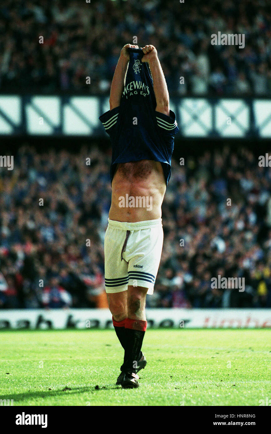 PAUL GASCOIGNE GLASGOW RANGERS FC 30 April 1996 Stock Photo - Alamy