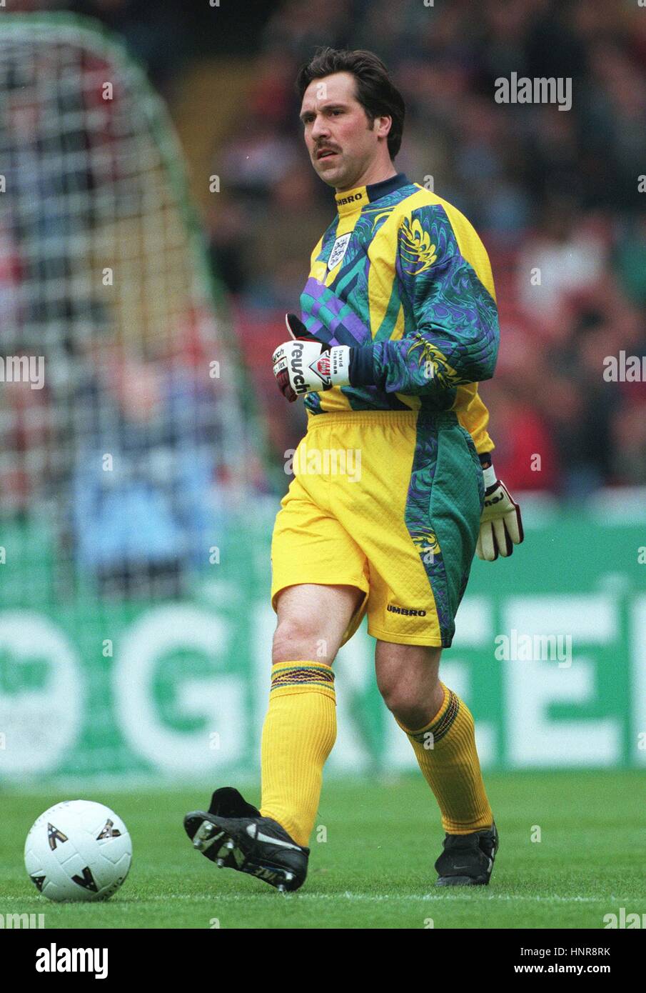 DAVID SEAMAN ENGLAND & ARSENAL FC 21 May 1996 Stock Photo - Alamy