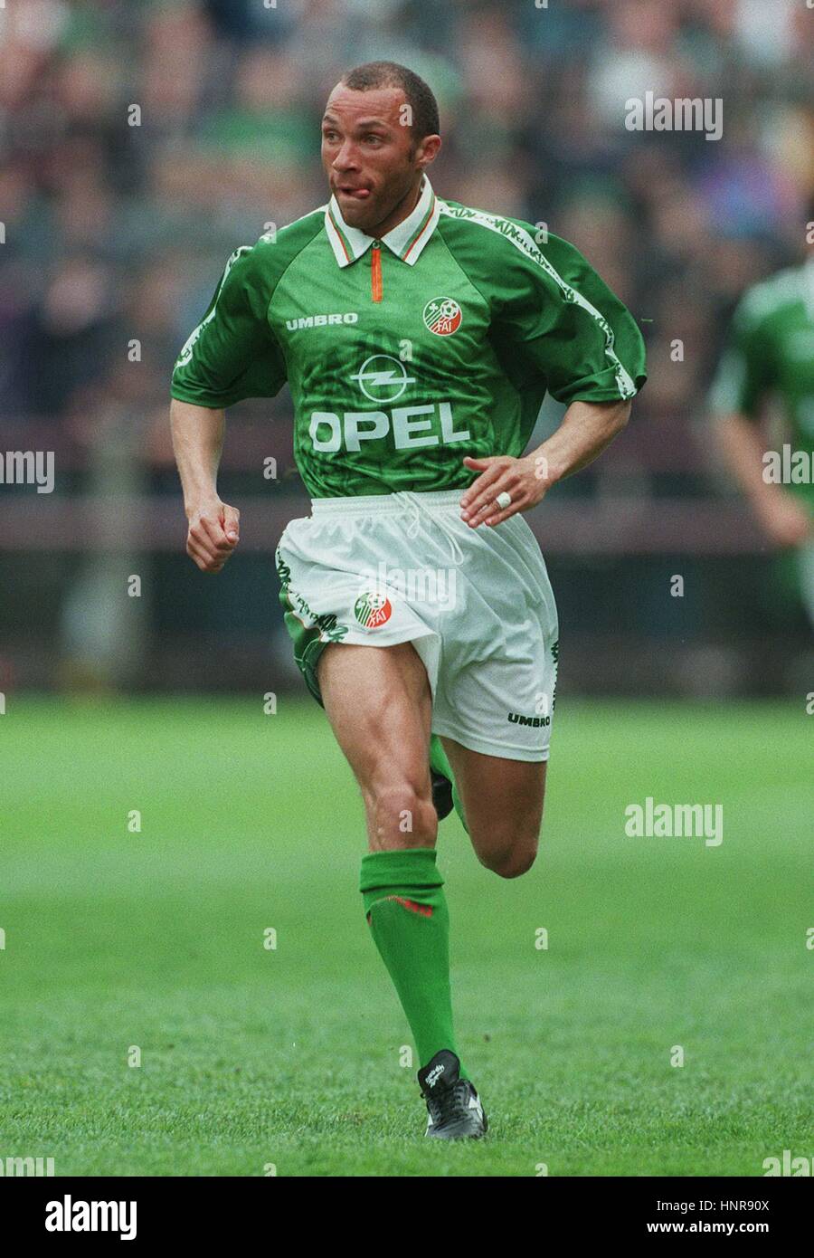 TERRY PHELAN EIRE & CHELSEA FC 04 June 1996 Stock Photo - Alamy