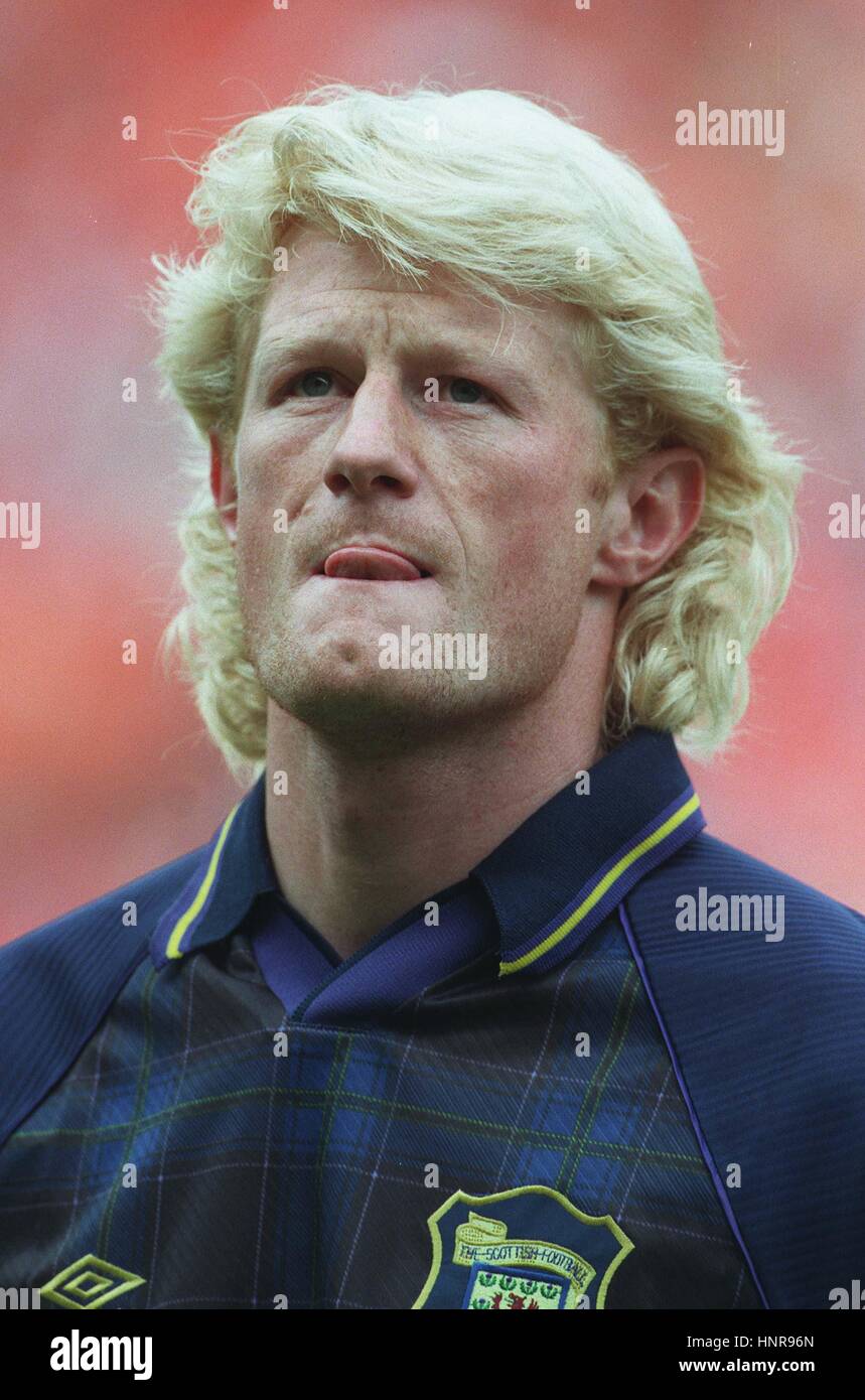 Colin hendry scotland hi-res stock photography and images - Alamy