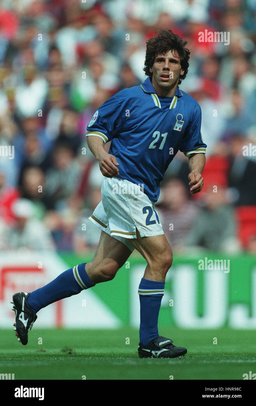 Gianfranco zola june 1996 hi-res stock photography and images - Alamy