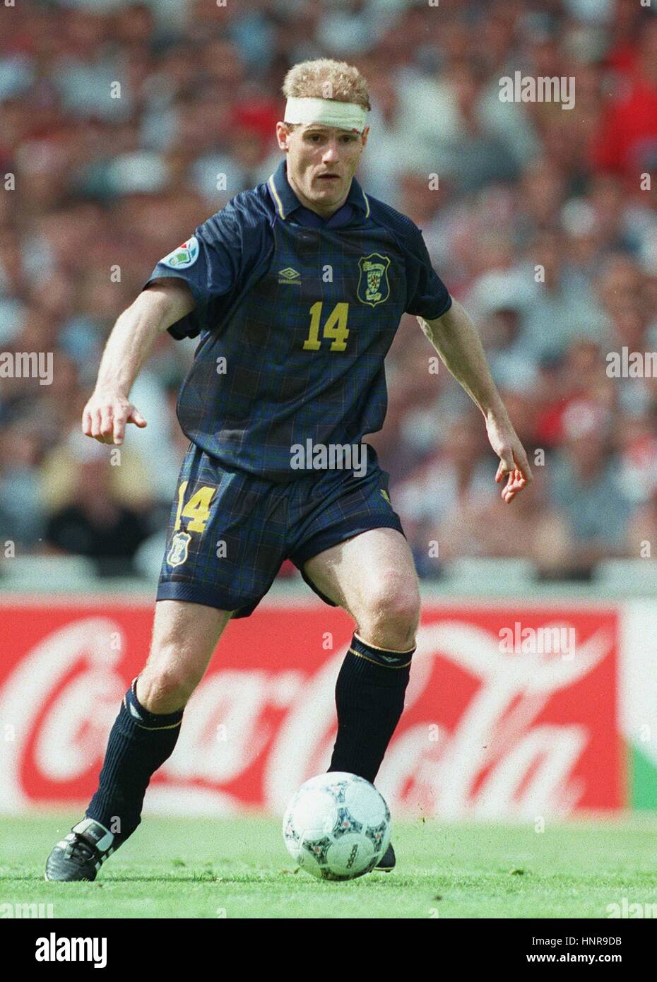 GORDON DURIE SCOTLAND & GLASGOW RANGERS FC 18 June 1996 Stock Photo - Alamy