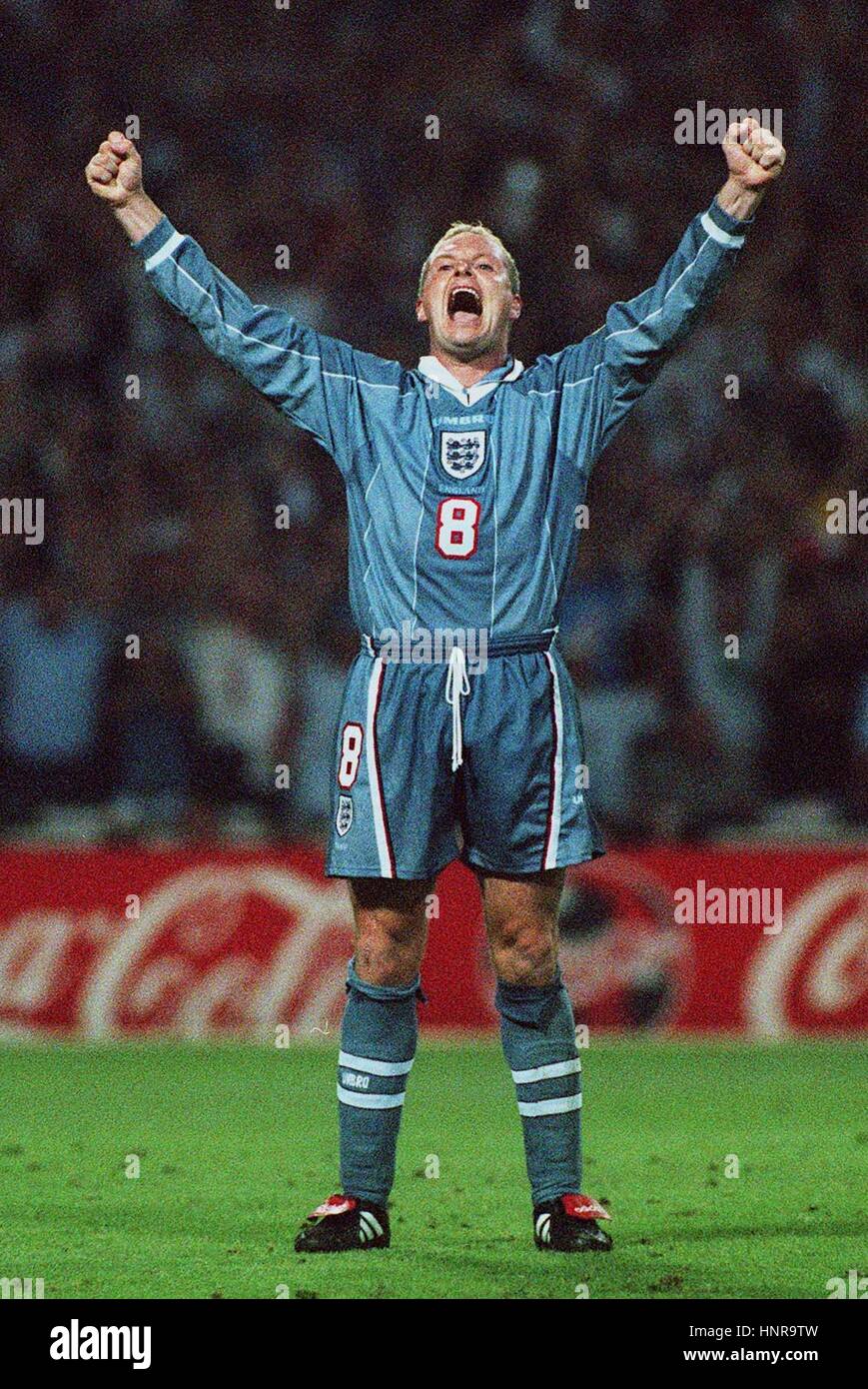 PAUL GASCOIGNE ENGLAND & GLASGOW RANGERS FC 27 June 1996 Stock Photo ...