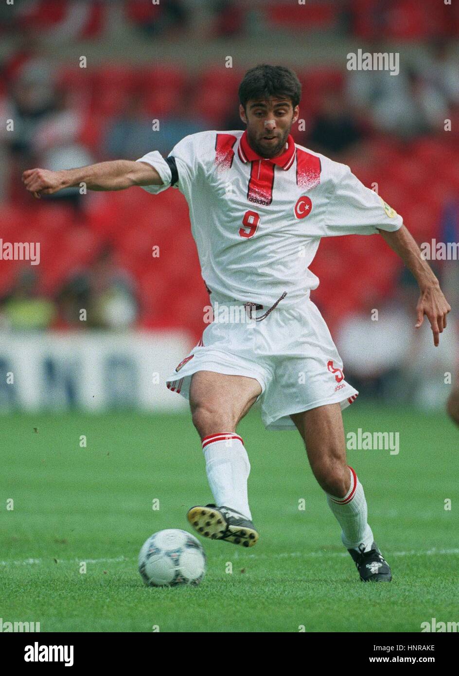 HAKAN SUKUR TURKEY & GALATASARAY FC 14 June 1996 Stock Photo - Alamy