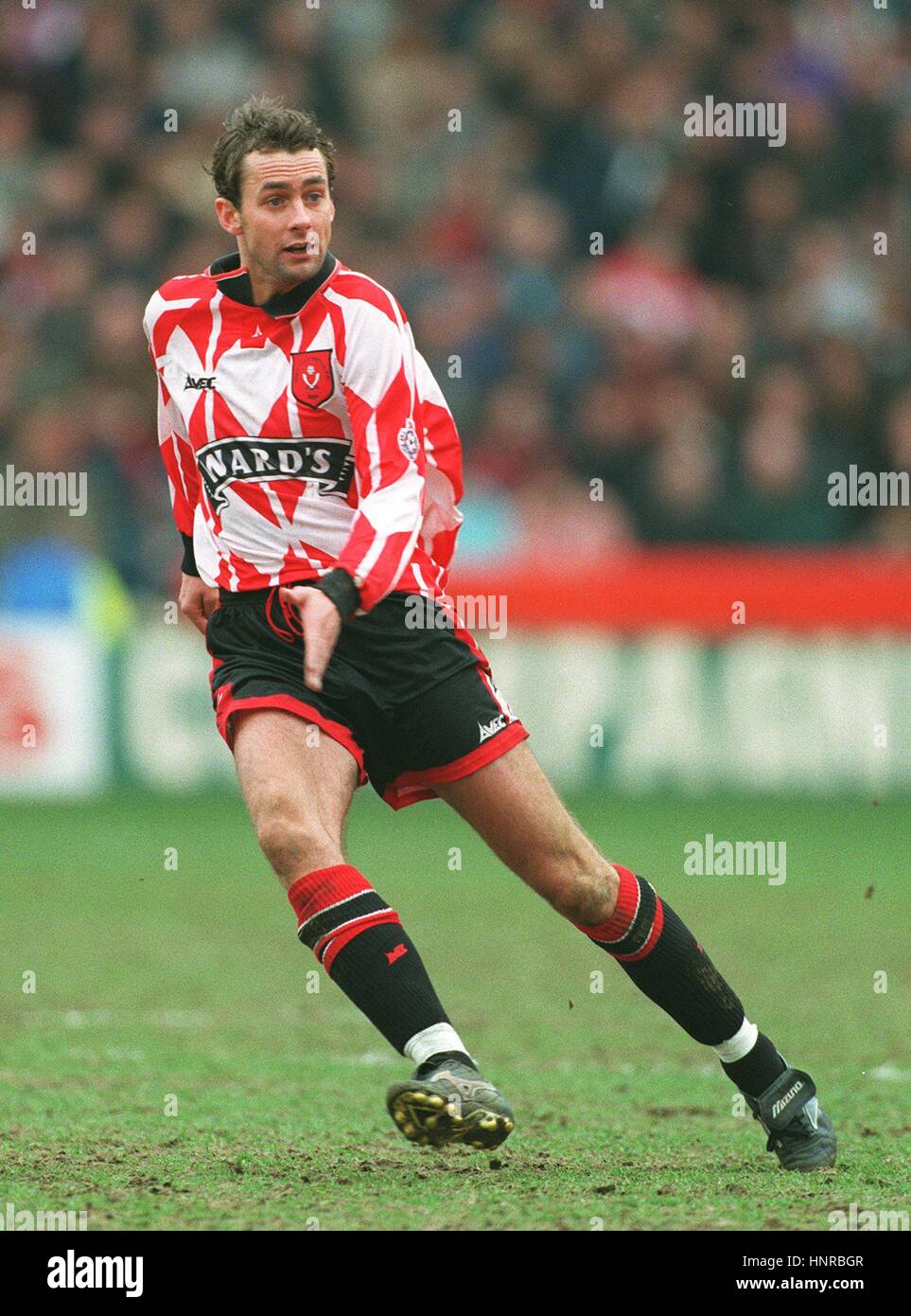 DON HUTCHISON SHEFFIELD UNITED FC 15 April 1996 Stock Photo - Alamy