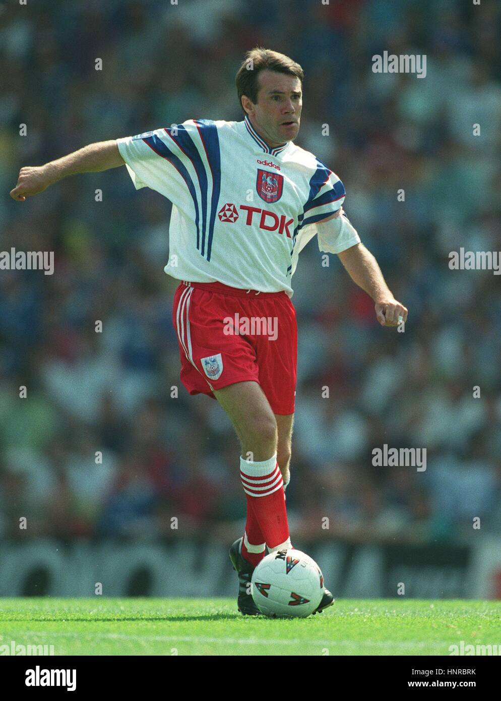 RAY HOUGHTON CRYSTAL PALACE FC 16 September 1996 Stock Photo - Alamy