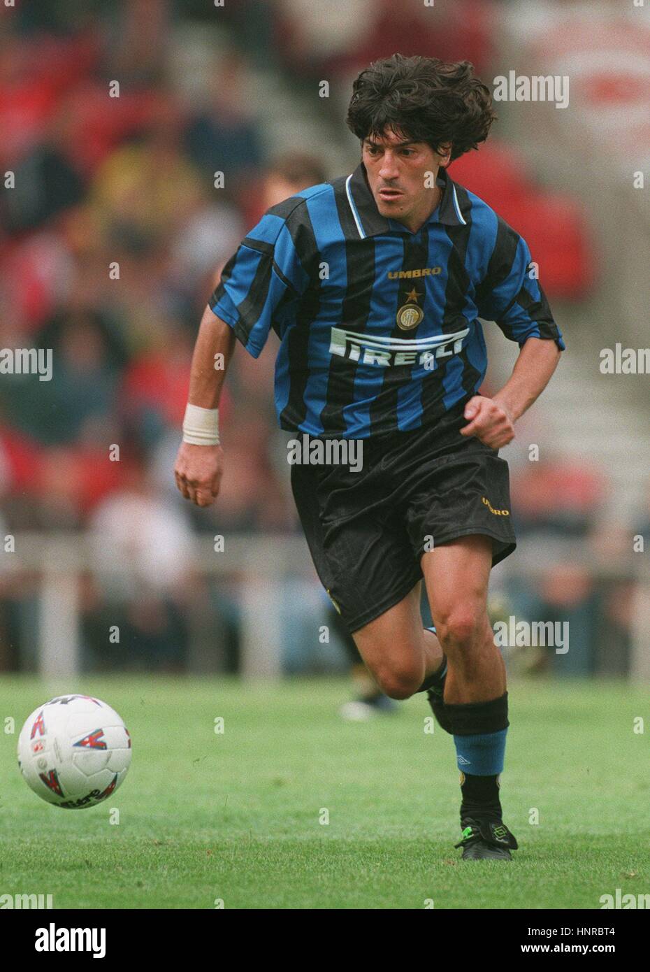 Ivan zamorano hi-res stock photography and images - Alamy