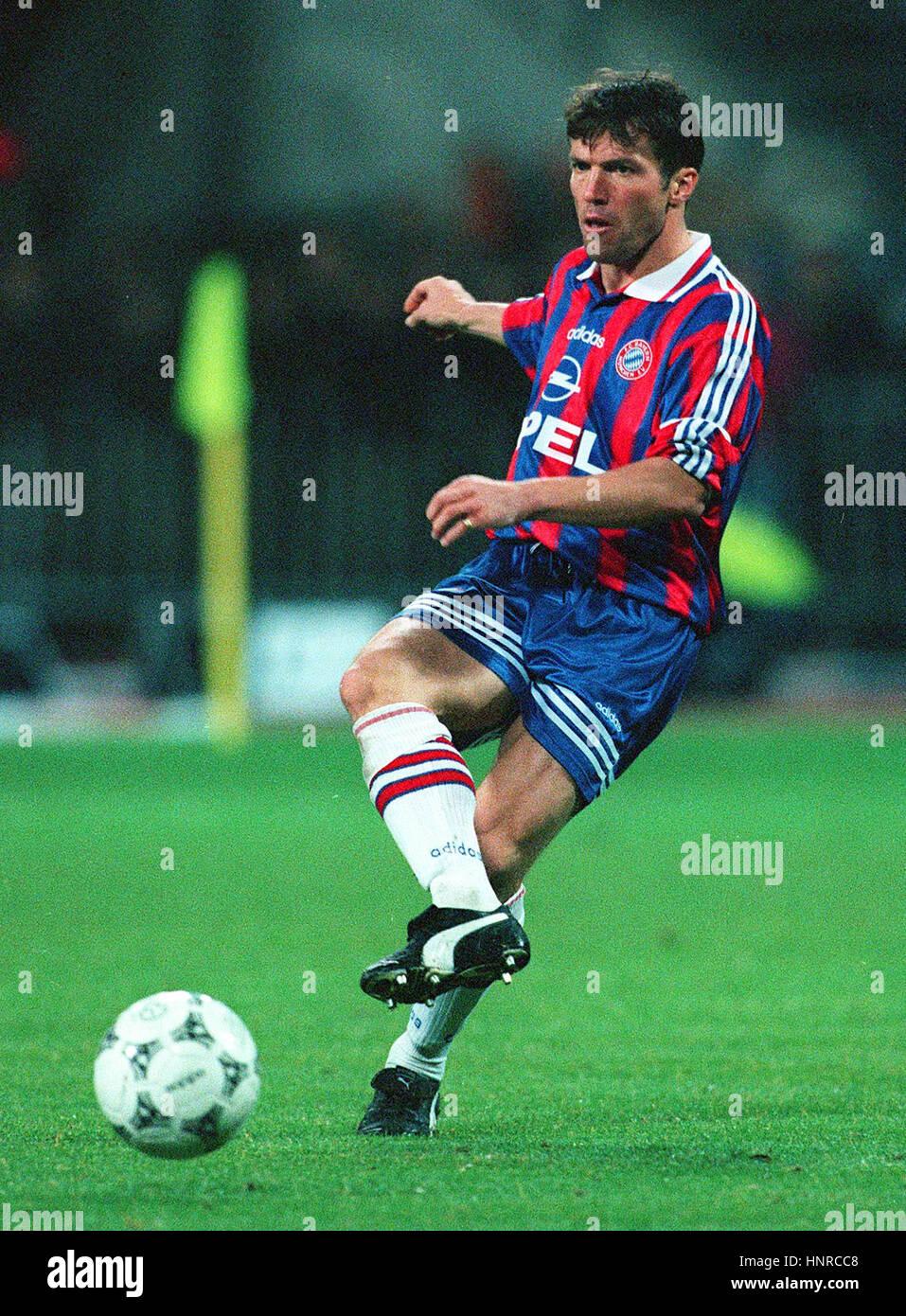 LOTHAR MATTHAUS BAYERN MUNCHEN FC 25 October 1996 Stock Photo - Alamy