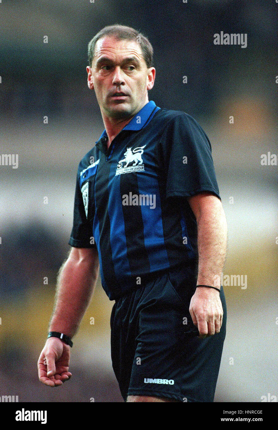 MIKE REED PREMIER LEAGUE REFEREE 18 November 1996 Stock Photo - Alamy
