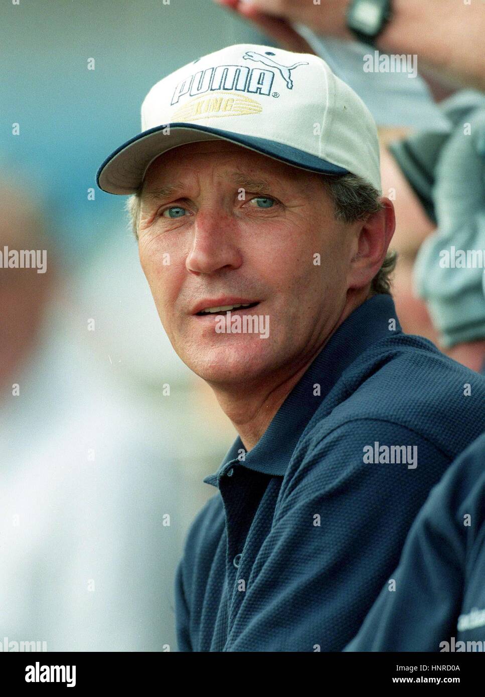 HOWARD WILKINSON LEEDS UNITED FC MANAGER 14 August 1996 Stock Photo - Alamy